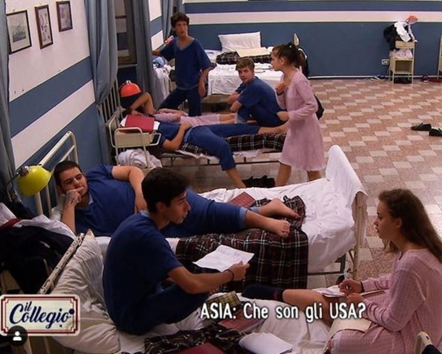 I ragazzi del "Collegio 4" salutano gli Anni 80: ecco i promossi e bocciati