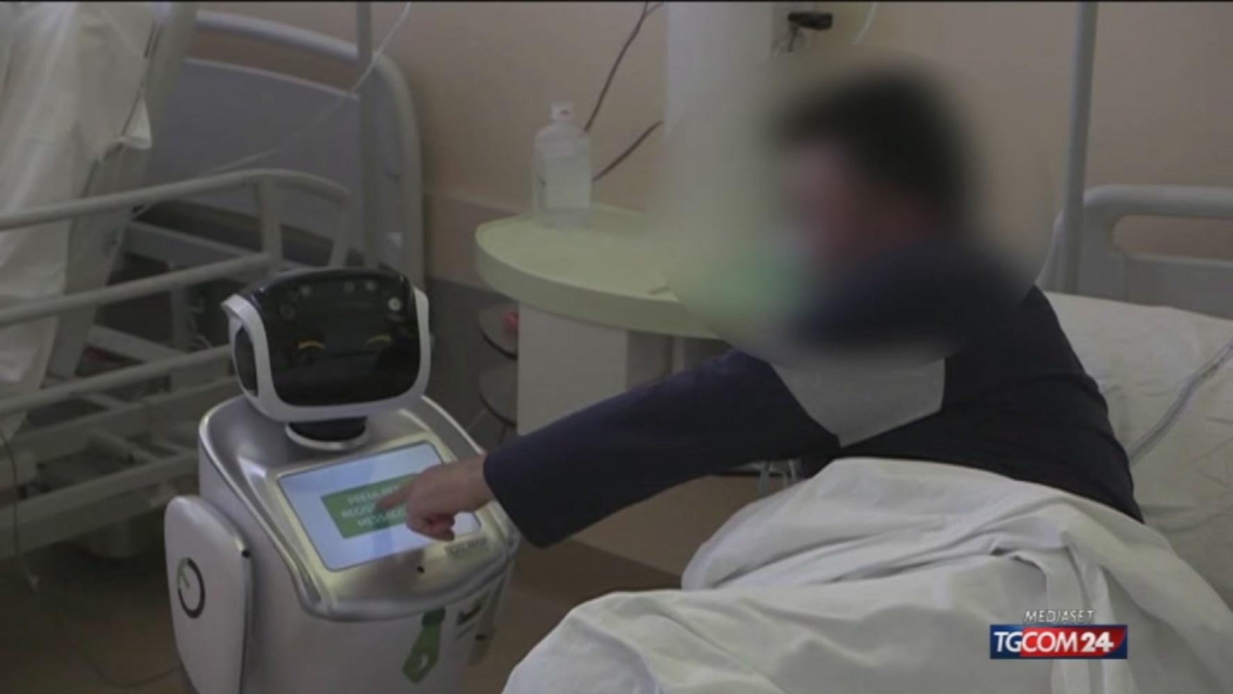 Robot in corsia: ecco come aiutano i malati - Video Tgcom24