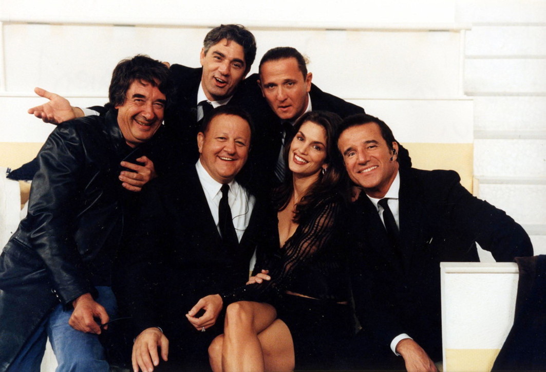 Boldi e De Sica di nuovo insieme in un cinepanettone? Un tam tam in ...