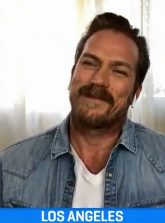 Guarda come si è trasformato Jason Lewis, il biondo amante di Samantha ...