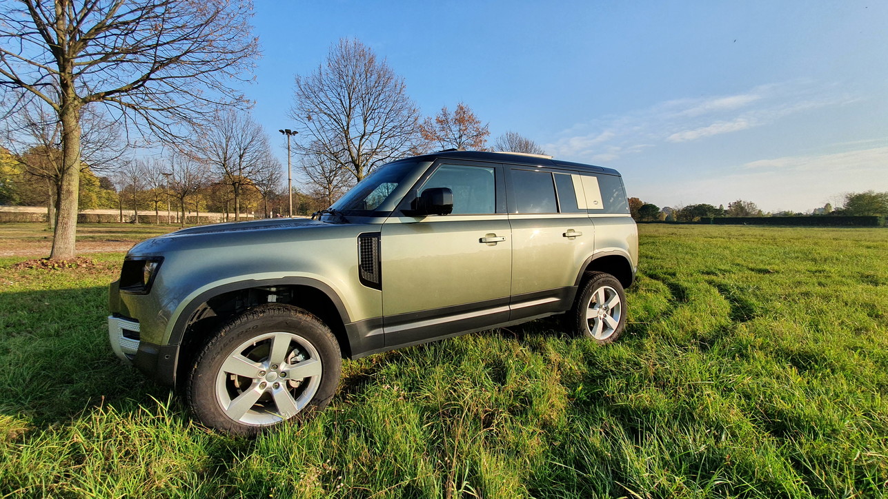Ecco il nuovo Land Rover Defender, lo abbiamo provato dove il vecchio ...