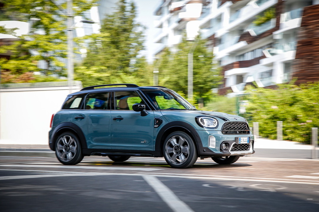 MINI Cooper SE Countryman ALL4 ibrida plug-in - Tgcom24
