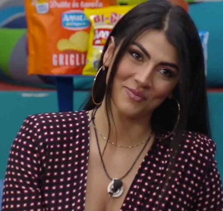 "Grande Fratello Vip", Giulia e Tommaso ai ferri corti - Tgcom24