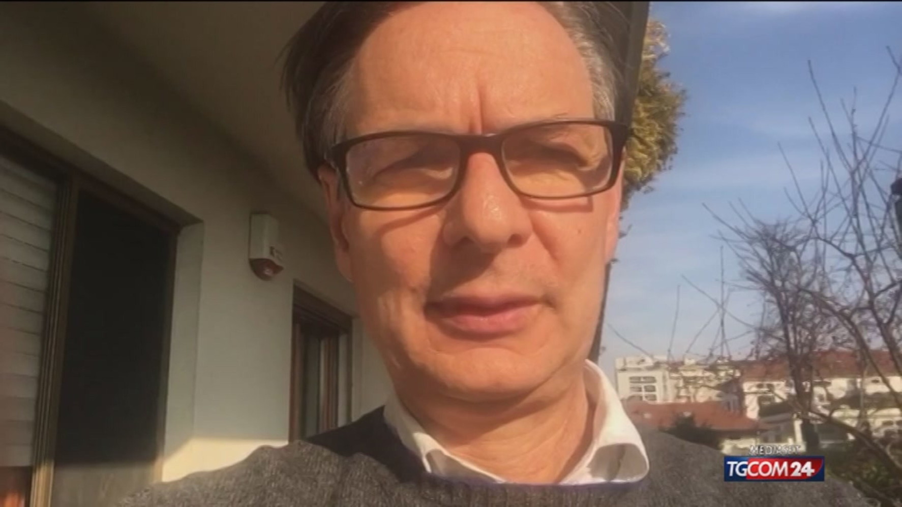 Torino, trapianto di rene da record: 82enne dona un rene e salva il ...