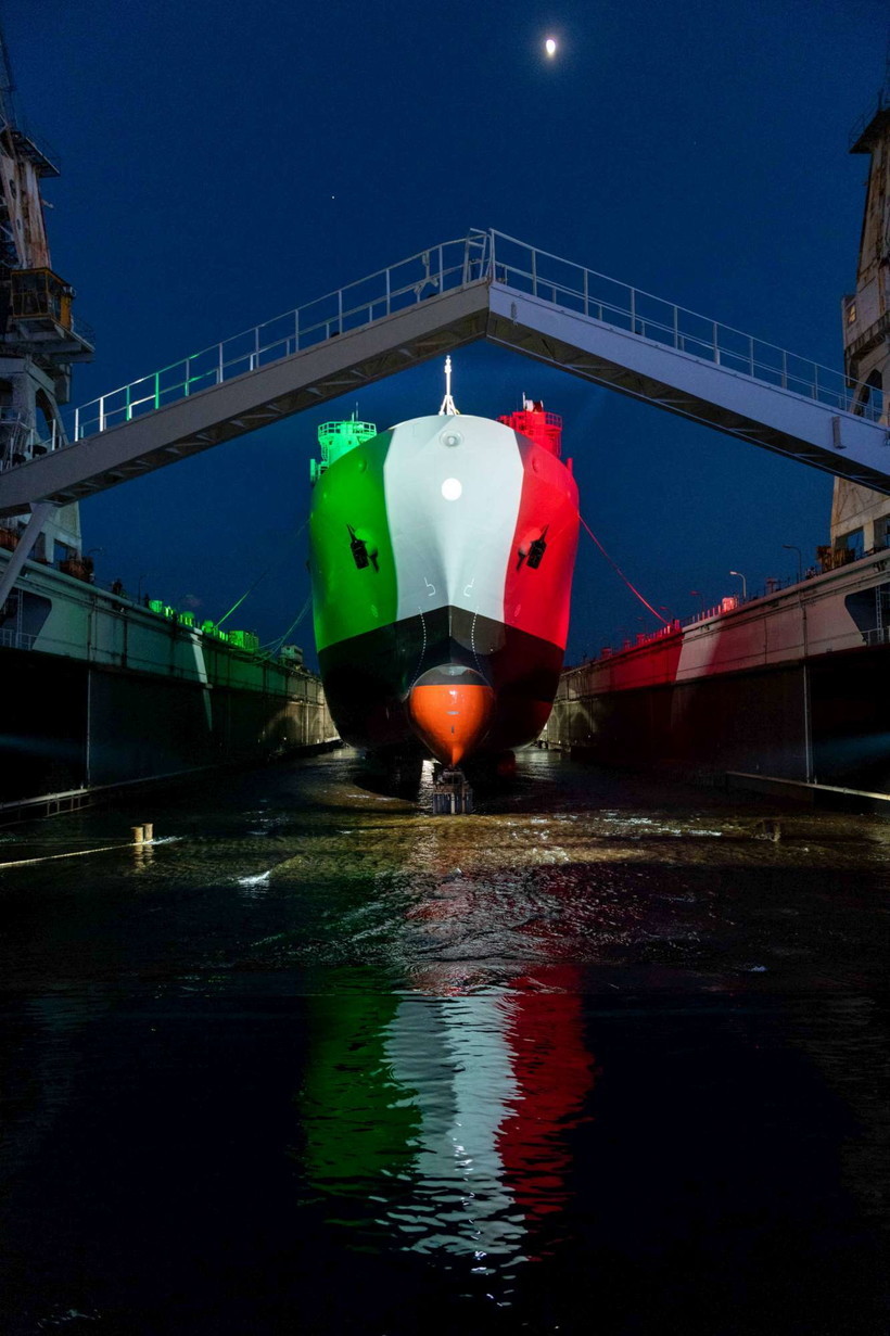 Marina Militare, da oggi operativa la nuova nave Vulcano - Tgcom24