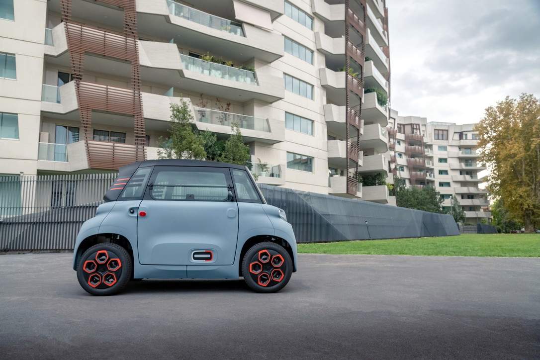 Con Citroen Ami spunta a Milano il car sharing condominiale - Tgcom24