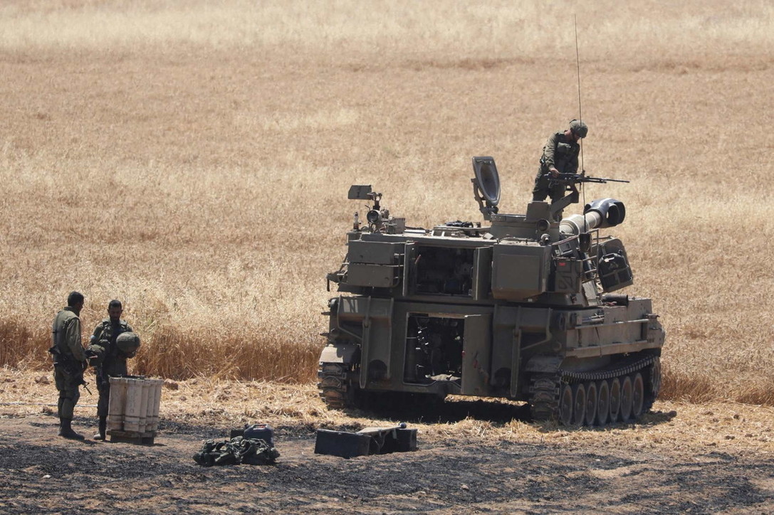 M.O., Netanyahu: "Stiamo colpendo Hamas con forza | Abu Mazen ...