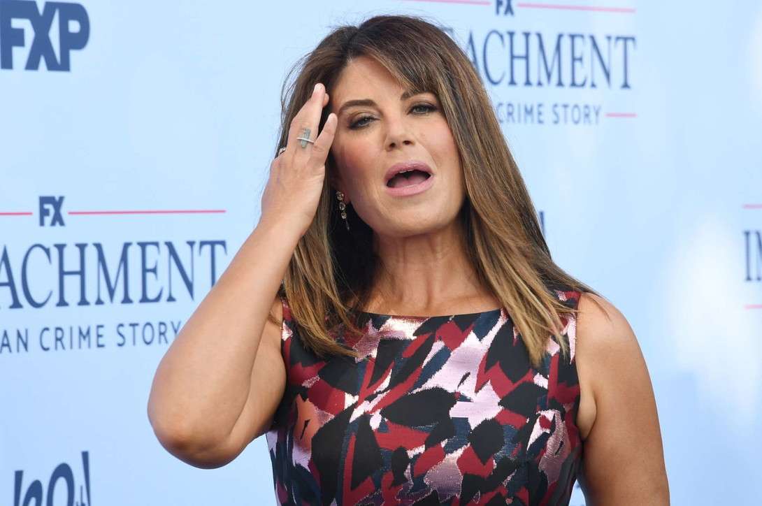 Monica da..."Impeachment": la Lewinsky in mini dress alla prima della ...