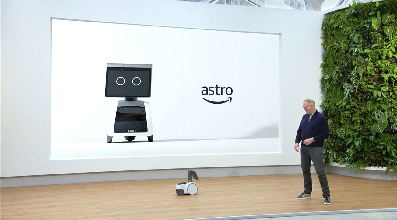 Amazon presenta "Astro", il robot tuttofare con la "mente" di Alexa