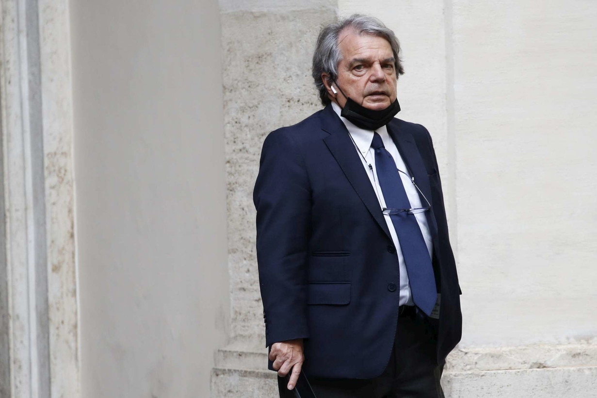 Minacce sui social a Brunetta, denunciati i responsabili - Tgcom24