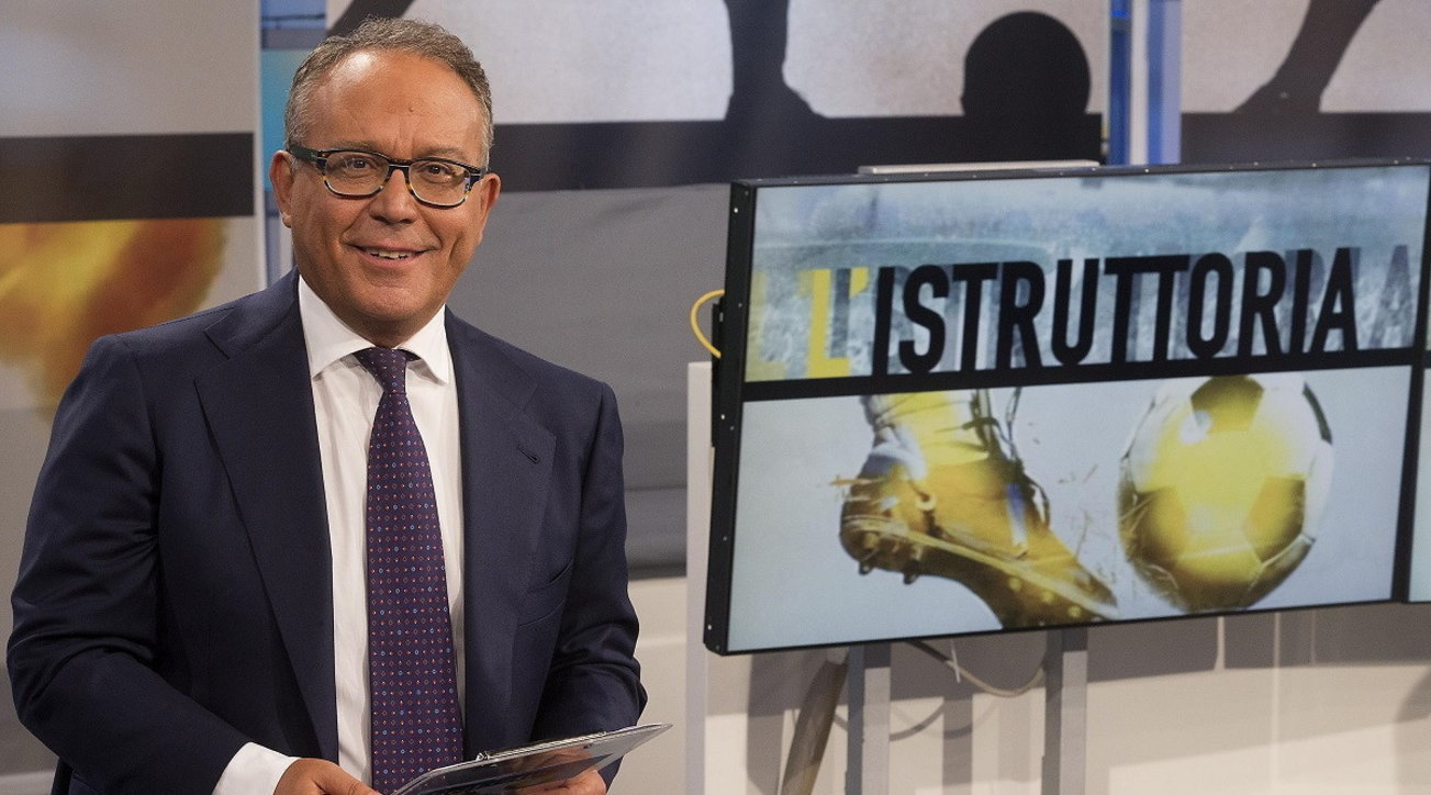 Il giornalista Varriale subito a processo per stalking e violenzaa