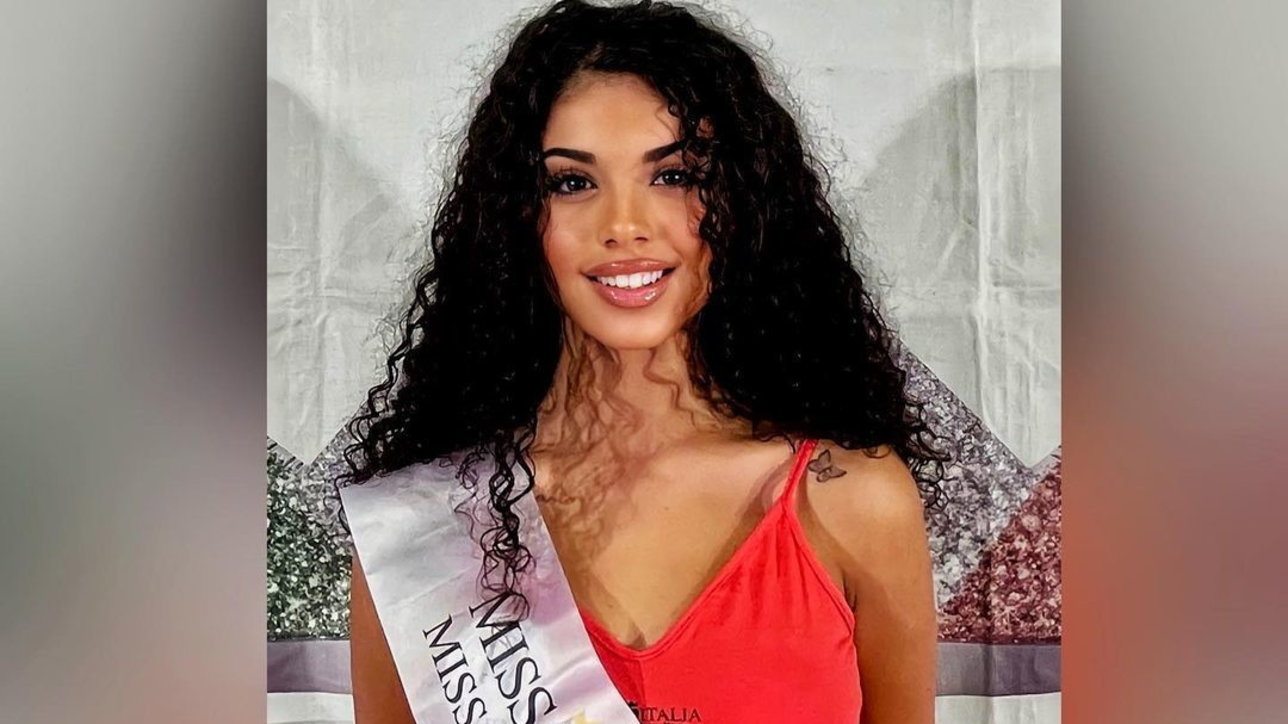 Ecco Anna Giulia Fossatelli, la Miss Umbria insultata dai razzisti sui ...