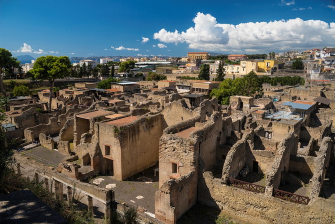 Ercolano: viaggio nella città senza tempo