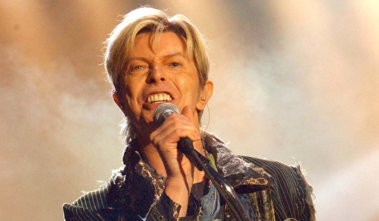 David Bowie, gli eredi vendono il catalogo musicale per 250 milioni di ...