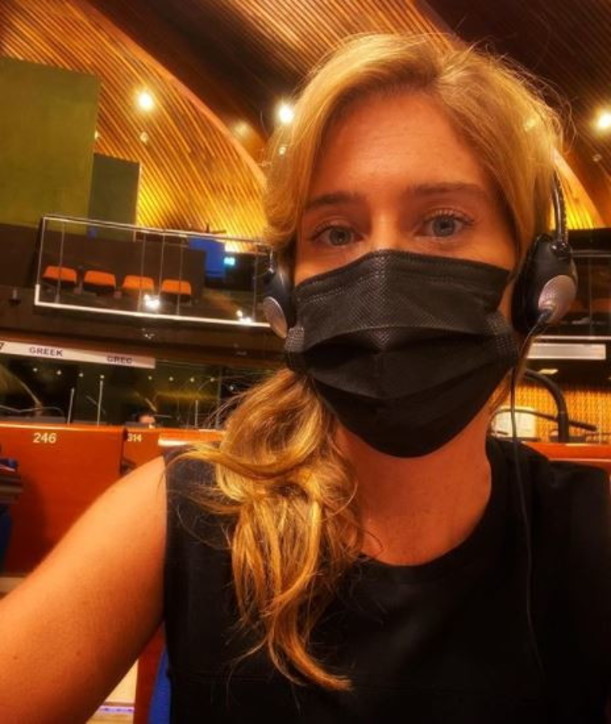 Maria Elena Boschi e Giulio Berruti, guarda i baci scacciacrisi