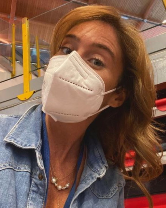 Maria Elena Boschi e Giulio Berruti, guarda i baci scacciacrisi