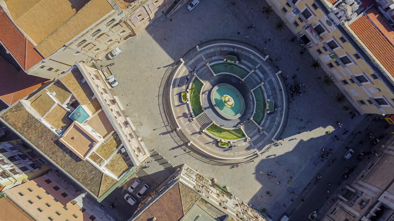 Piazze d'Italia, iconiche e inconsuete viste dall'alto