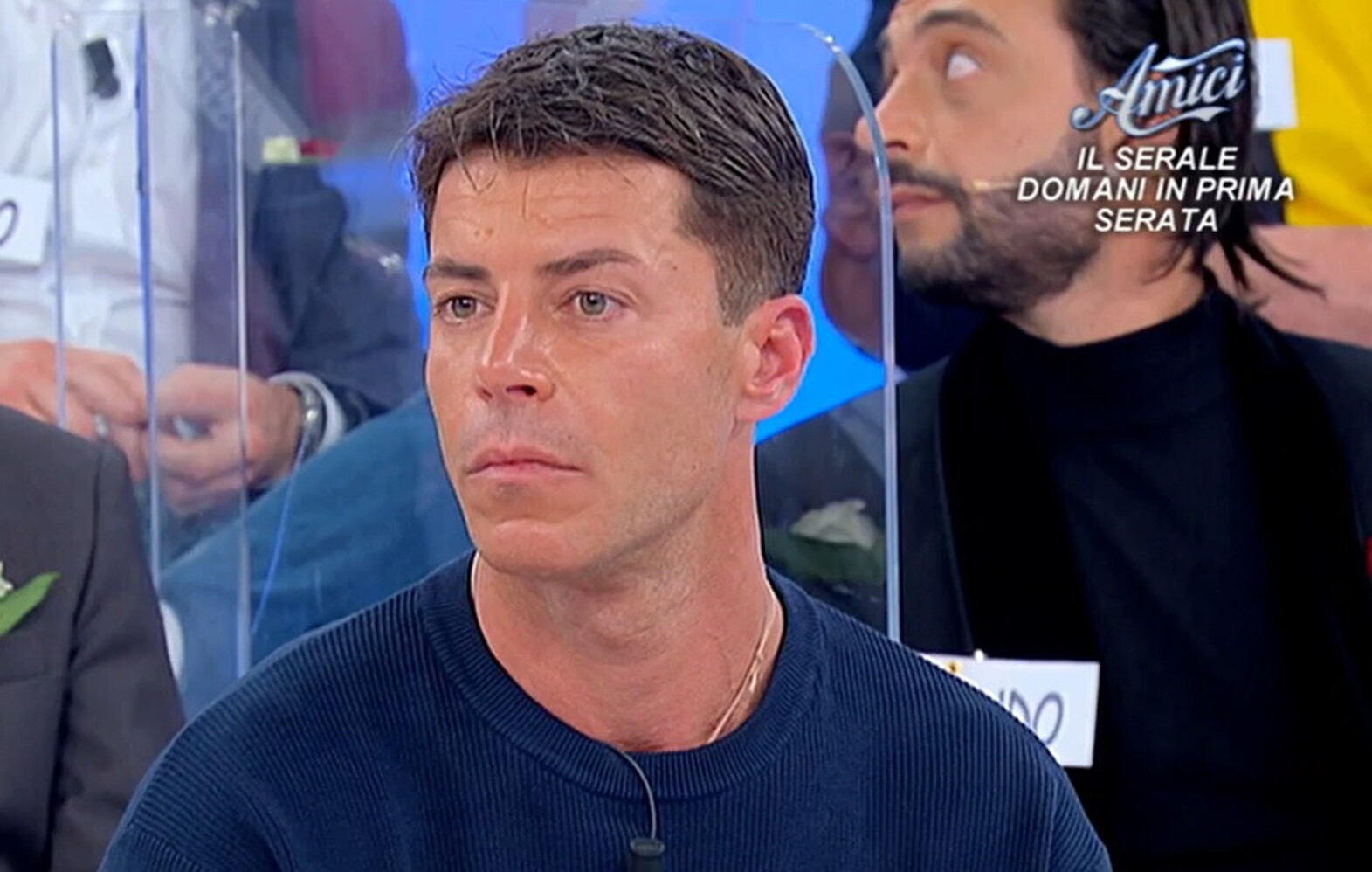Diego fa fuori un'altra corteggiatrice e in studio scoppia la bagarre