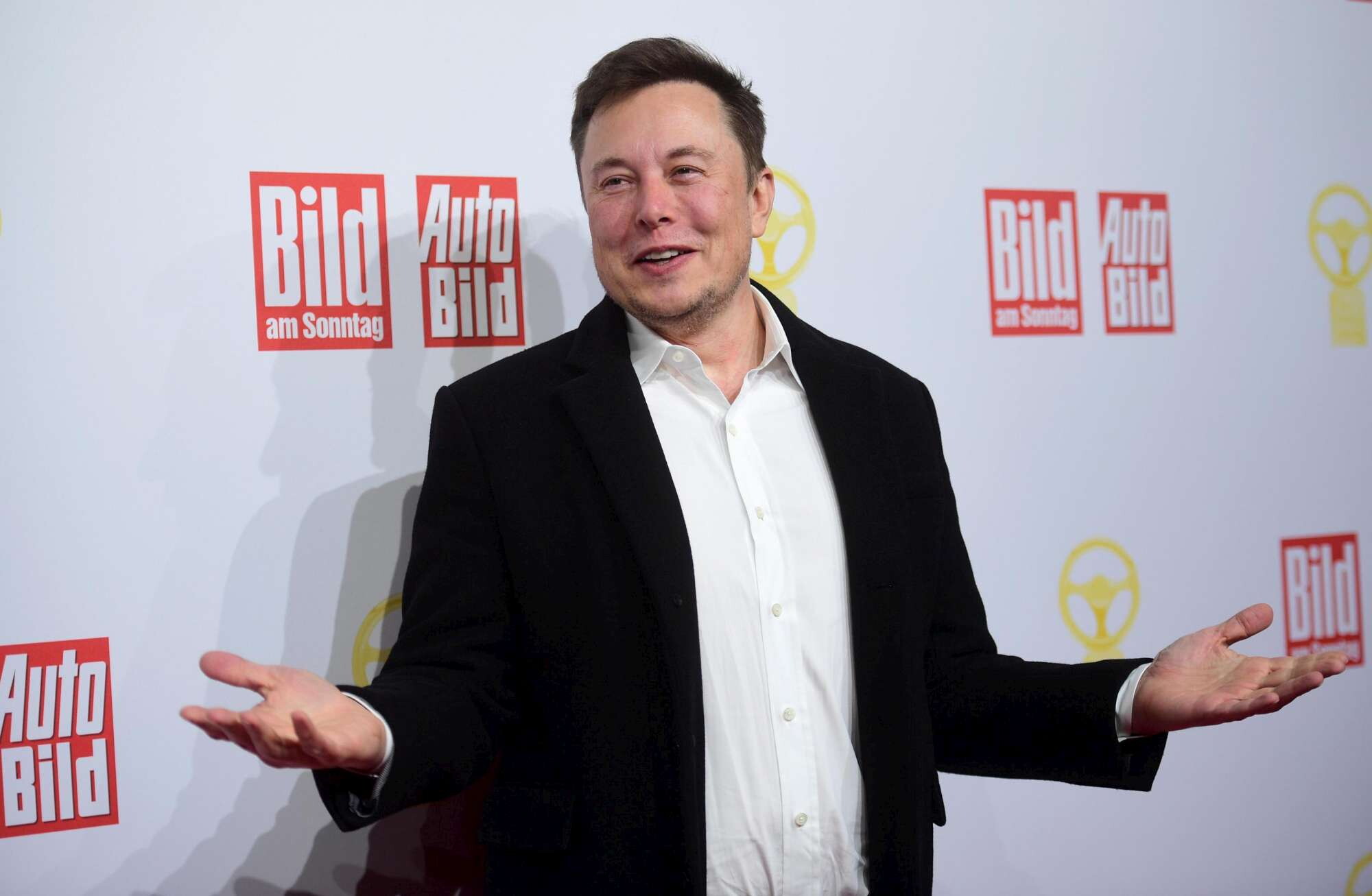 Elon Musk annuncia l'undicesimo figlio: si chiama Tau