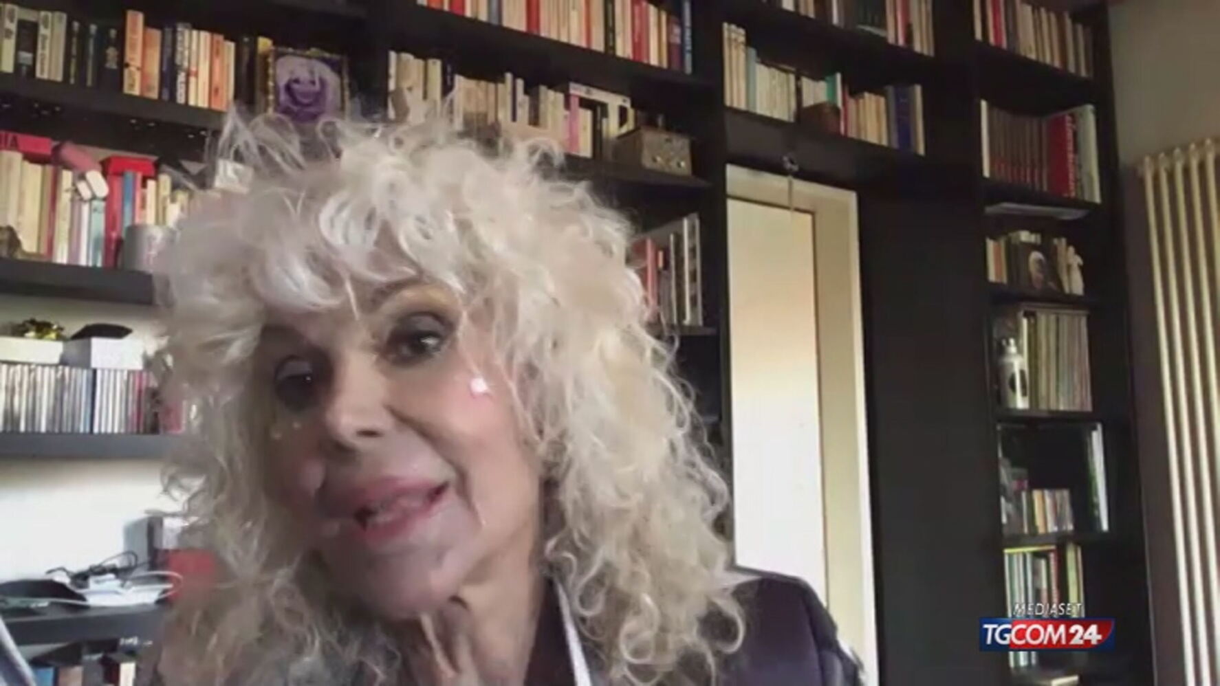 Donatella Rettore: "Una carriera fatta di momenti Sì e momenti No"