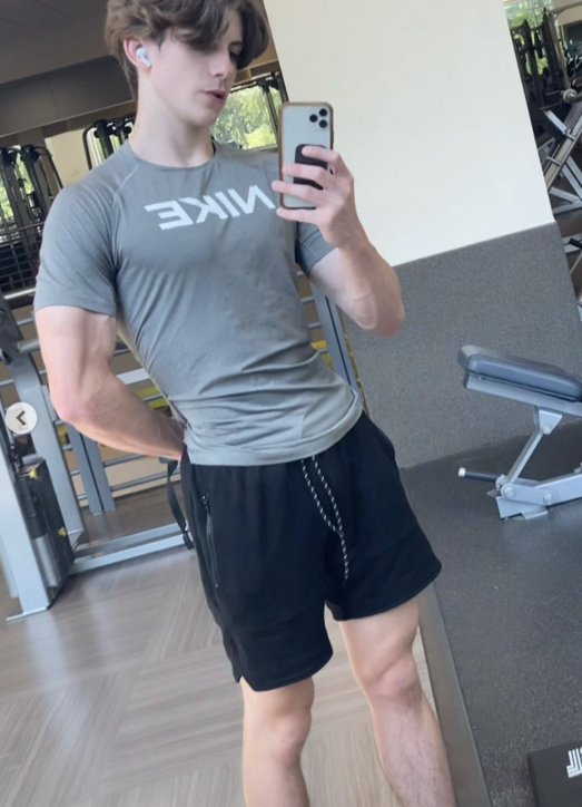 Tyler Sanders, muore a 18 anni la star di "Just Add Magic: Mystery City"