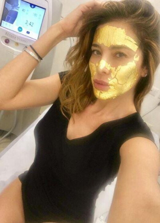 Aida Yespica, i 40 anni della showgirl: dalla tv al primo singolo