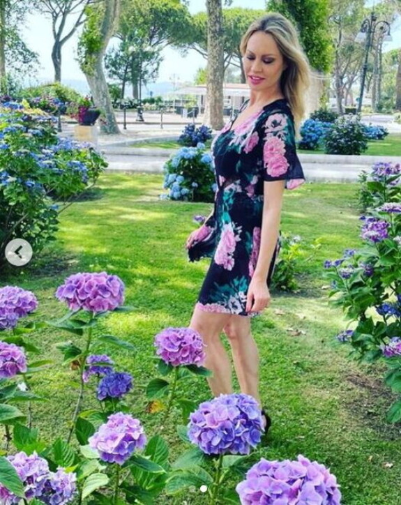 Anna Falchi a fior di labbra con Walter Rodinò
