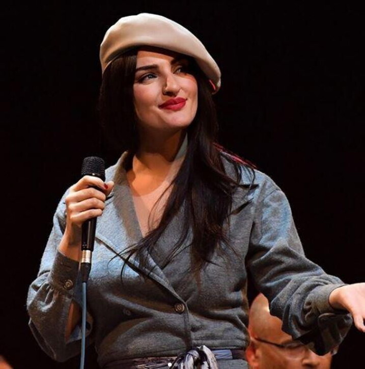 Arisa dimagrita per... amore: guarda gli scatti del passato e di adesso