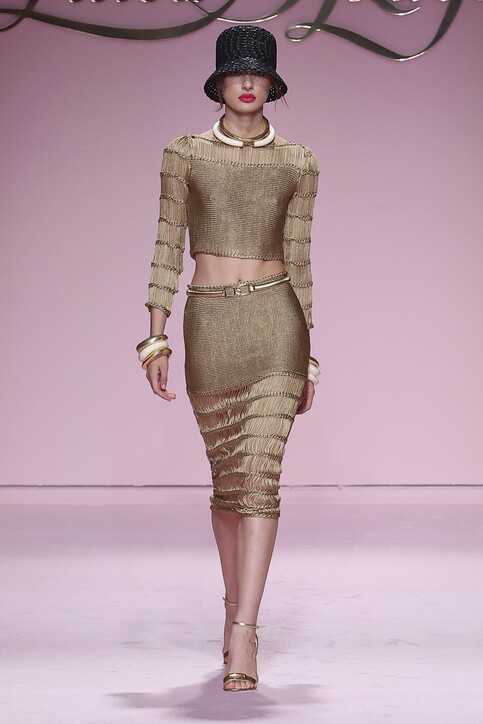 Milano Fashion Week: Luisa Spagnoli rende la moda mare super chic