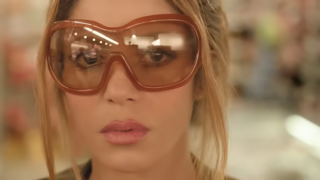 Shakira lancia frecciatine a Piquè nel suo nuovo brano