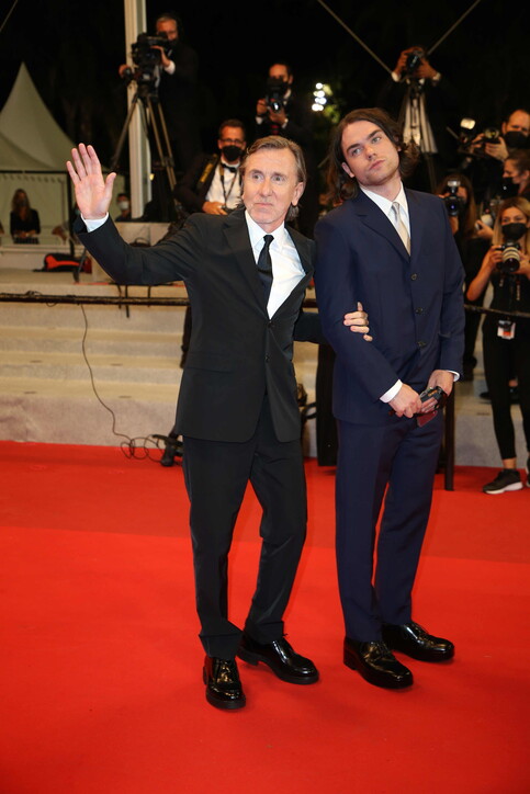 Tragedia per Tim Roth morto a 25 anni il figlio Cormac Roth