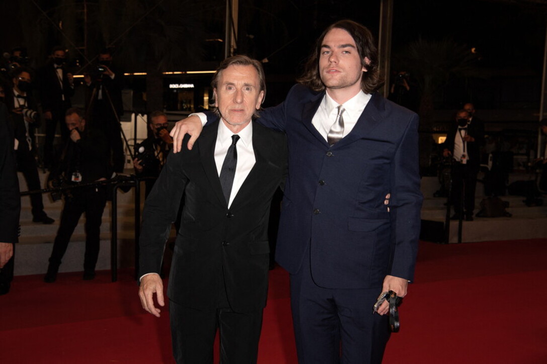Tragedia per Tim Roth morto a 25 anni il figlio Cormac Roth