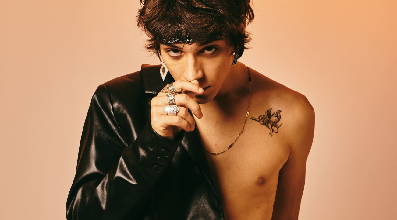 Alex pubblica l'album "Ciò che abbiamo dentro"