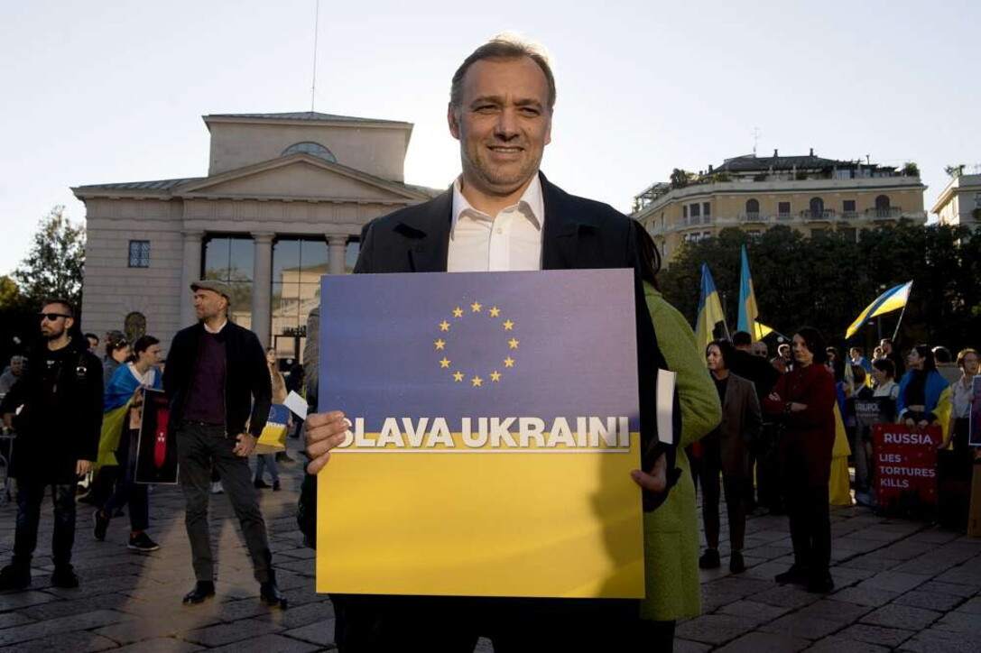 Marcia per la pace, in migliaia in piazza a Milano e a Roma