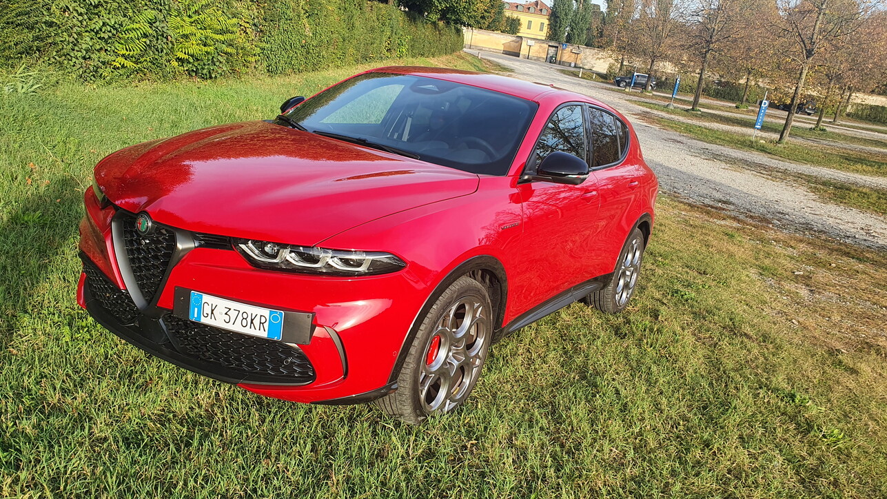 Quanto si è fatta attendere... ecco Alfa Romeo Tonale: crossover di ...
