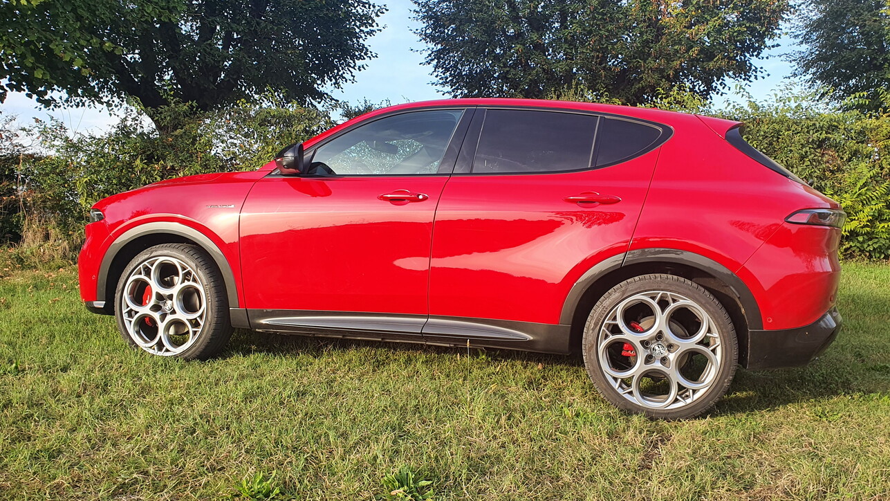 Quanto si è fatta attendere... ecco Alfa Romeo Tonale: crossover di ...