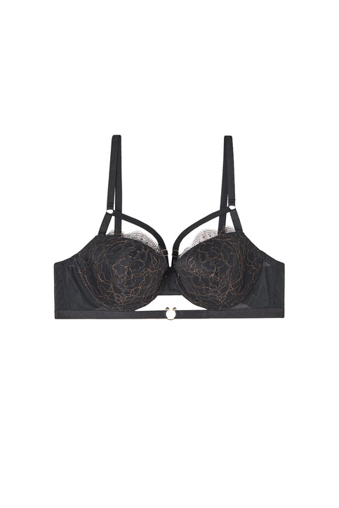 Moda, Jennifer Lopez su Instagram: il look "total black" Intimissimi