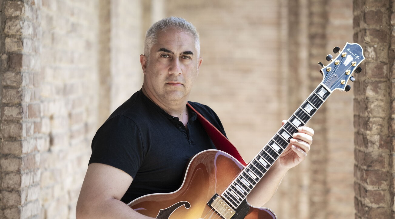 Luca Di Luzio presenta il suo nuovo album "Never Give Up"