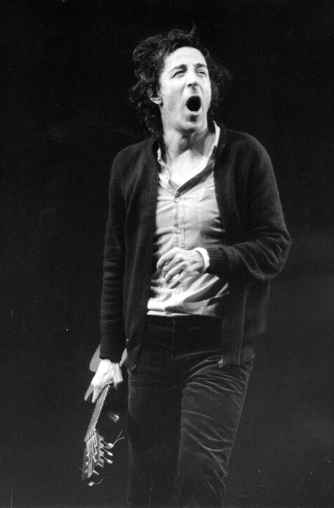 Vent'anni senza Giorgio Gaber, ha messo a nudo la nostra società