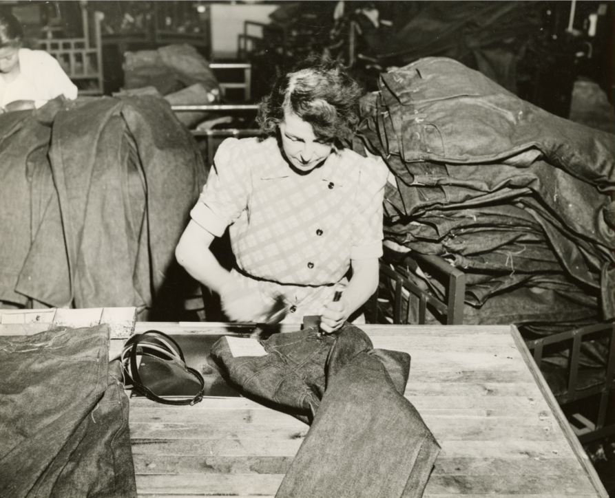 Moda: i jeans più amati di sempre compiono 150 anni