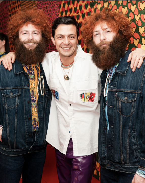 Alessandro Enriquez illumina l'arte di Marco Lodola, il circo della ...