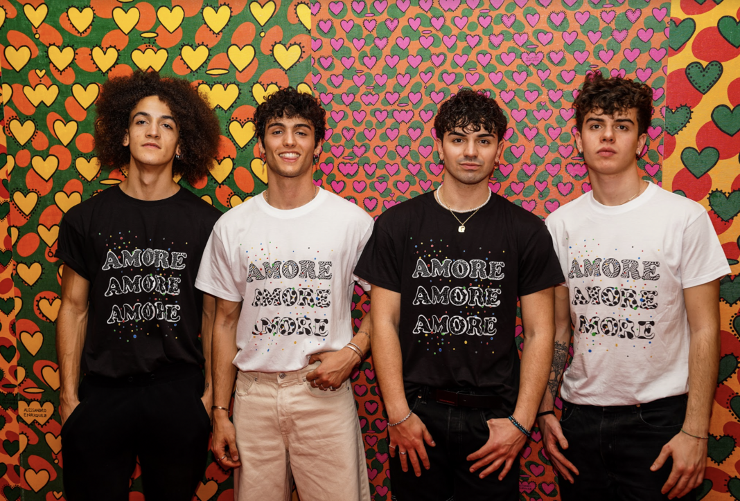 Alessandro Enriquez illumina l'arte di Marco Lodola, il circo della ...