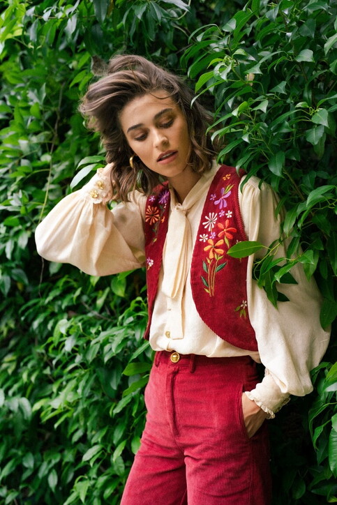 Ika Jane. Storie senza tempo di moda sostenibile