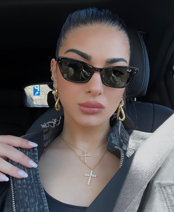 Elisa Maino si è fidanzata, fuga d'amore con Bresh