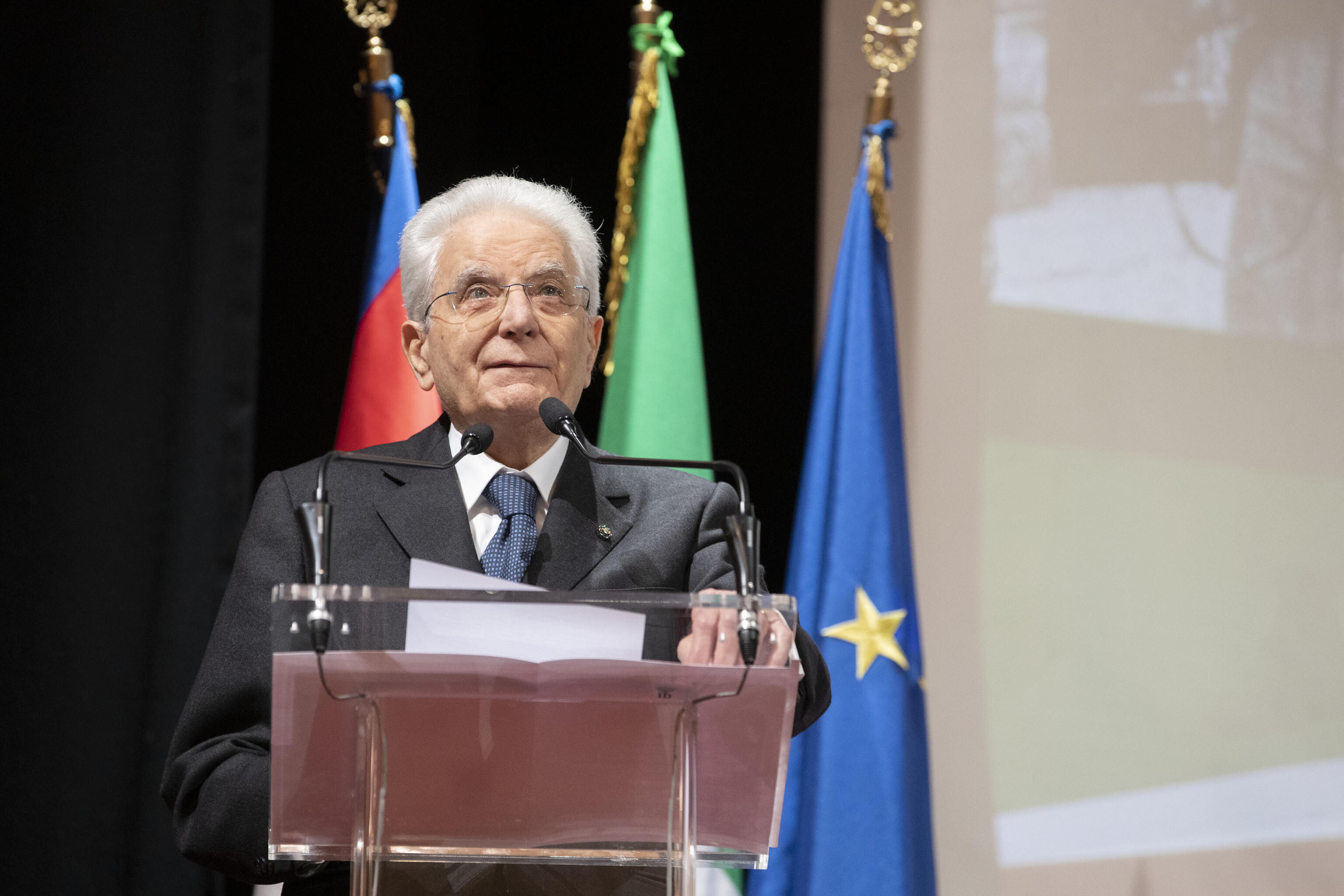 Mattarella: istruzione è la chiave per garantire libertà e pace