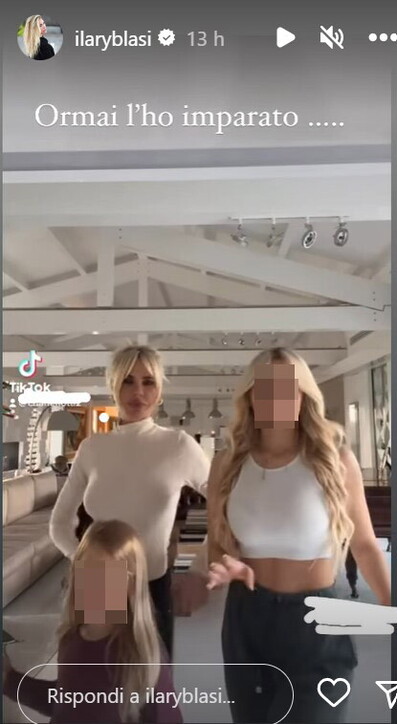 Ilary Blasi fa i Tik Tok con le figlie Isabel e Chanel Totti