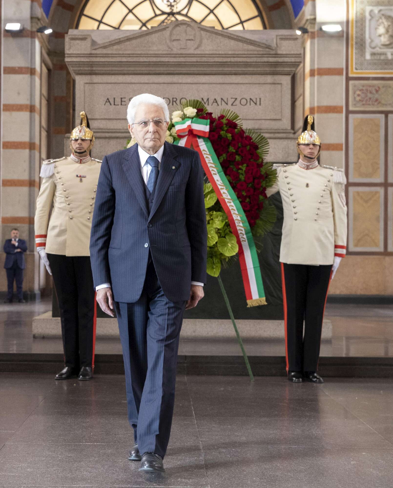 Mattarella: Costituzione vieta nefaste idee di supremazia su razza