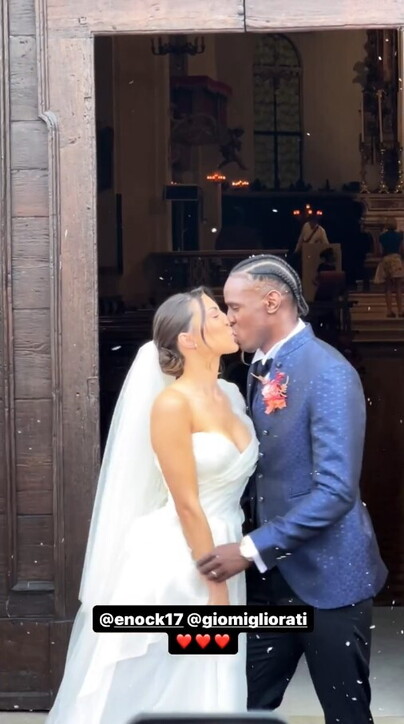 Enock Barwuah si è sposato, Mario Balotelli testimone