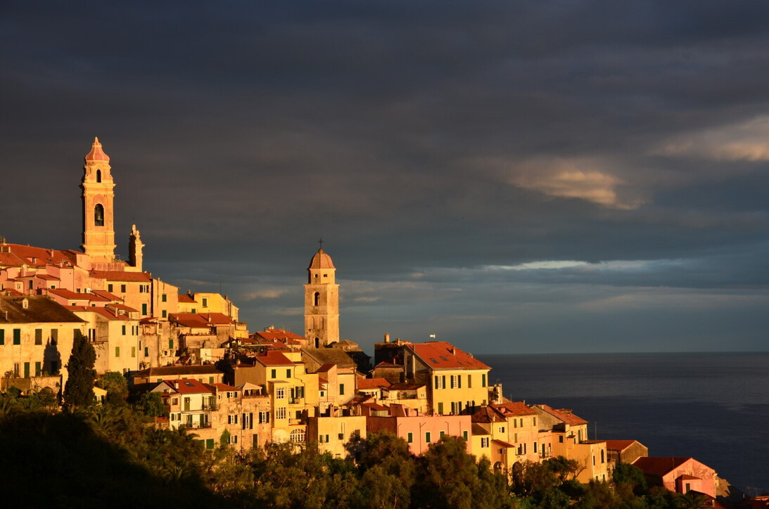 L'incanto di Cervo, borgo medievale tra terra e mare
