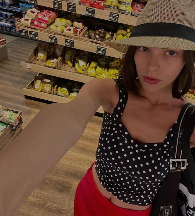 Tananai, passeggiata romantica a Milano con la fidanzata Sara